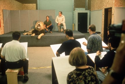 8 Amazing Behind-the-Scenes Photos From the Production of The Lion King ...