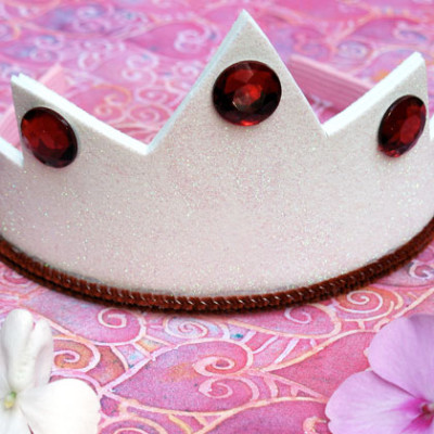 Snow White’s Crown Craft | The Main Street Mouse