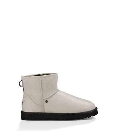 UGG Australia ~ New Star Wars and Minnie Mouse Lines! | The Main Street ...