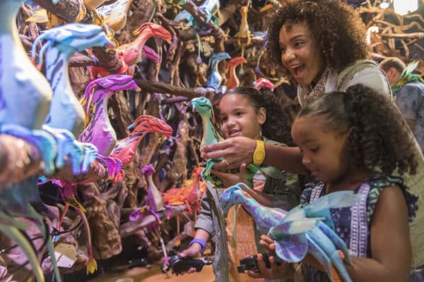 Five Ways to Go ‘Na’vi’ at Pandora – The World of Avatar | The Main ...