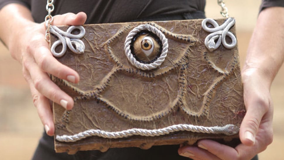 DIY Sanderson Sisters Spellbook Purse! #HocusPocus