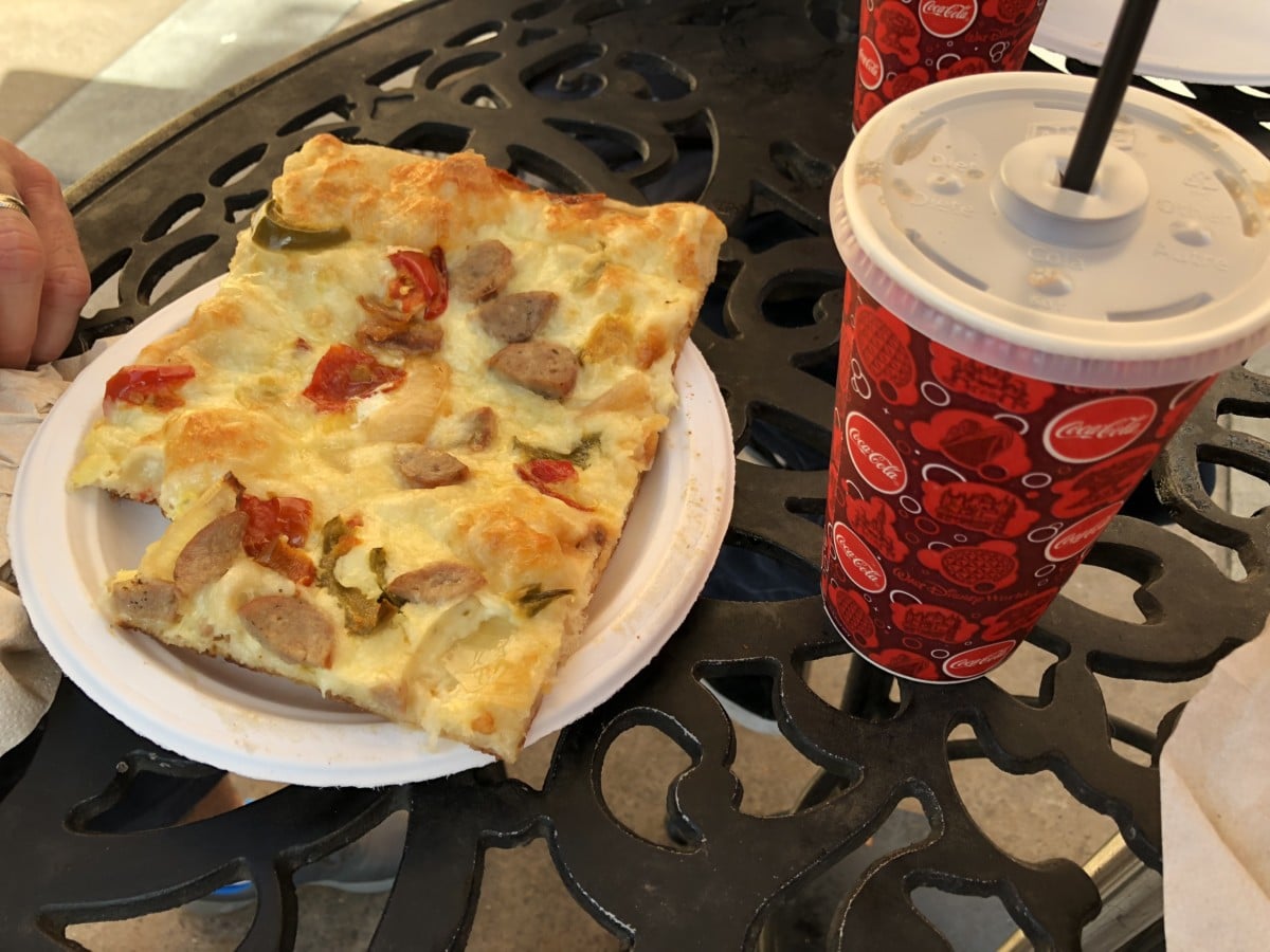 Pizza on the Go at Epcot at Pizza al Taglio! | The Main Street Mouse