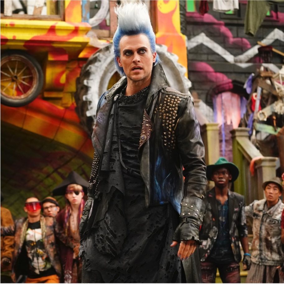 Descendants 3 Debuts Tonight on Disney Channel! #descendants3 | The ...