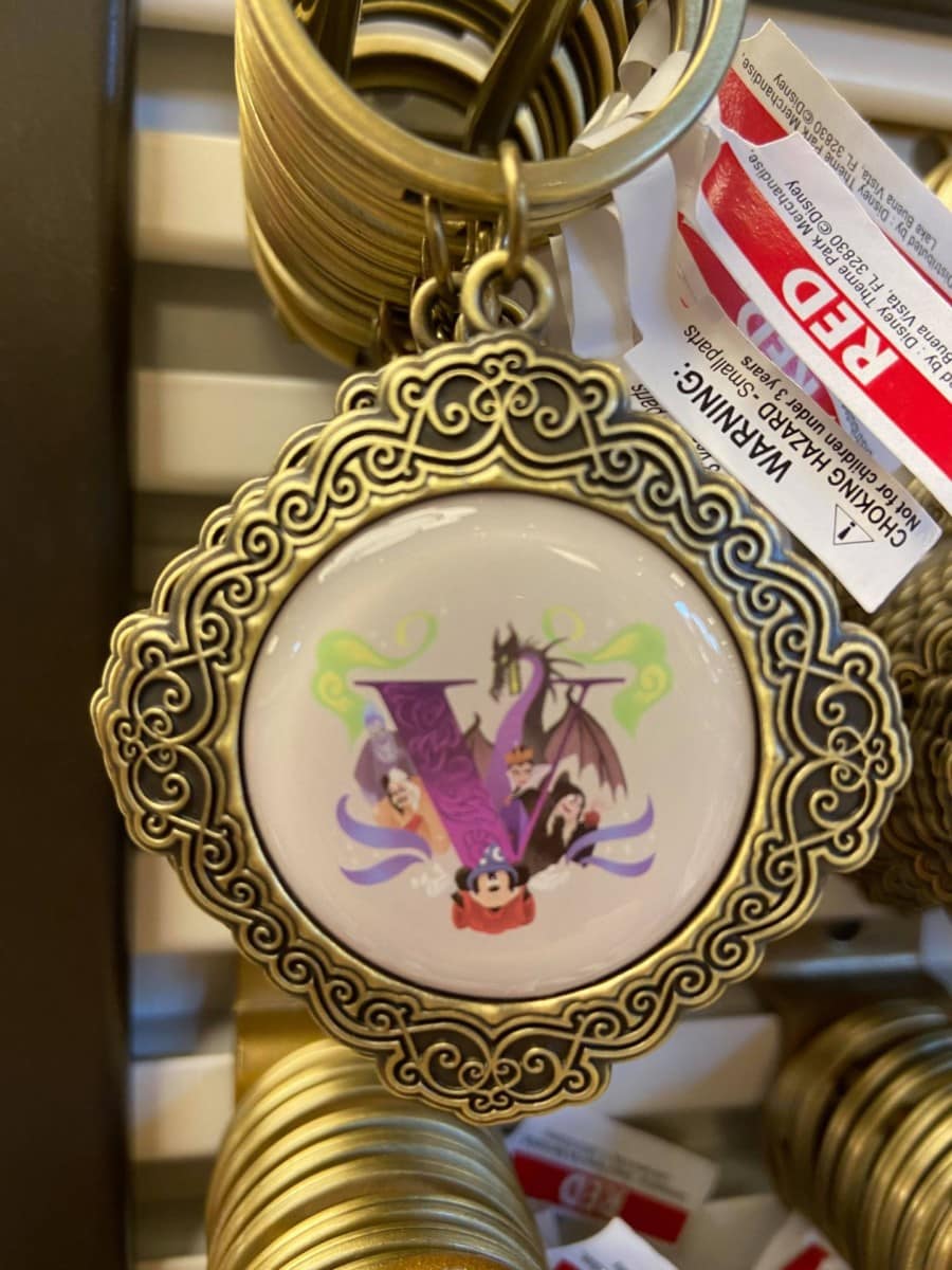 New Disney Initial Keychains! #disneystyle | The Main Street Mouse