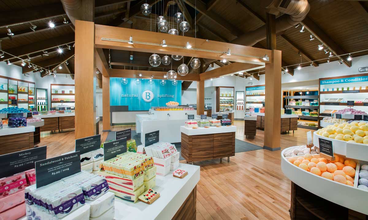 Inexpensive Souvenirs at Basin, Walt Disney World | The Main Street Mouse