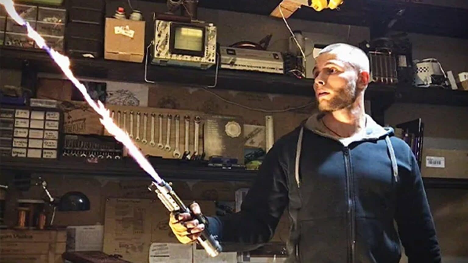 YouTuber Creates First “Real” Retractable Lightsaber | The Main Street ...