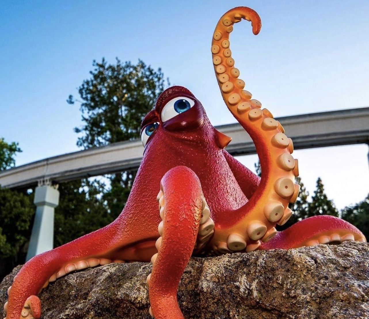 Take a Look Inside the Lagoon of Finding Nemo Submarine Voyage ...