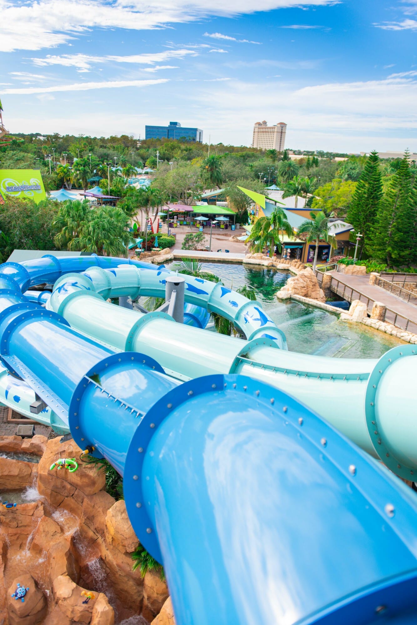 Experience the Best of Summer at Aquatica Orlando | The Main Street Mouse