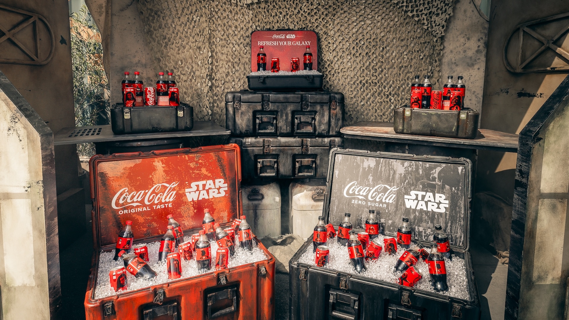 Coca-Cola’s New Collab Celebrates Star Wars Fans Galaxy-Wide | The Main ...