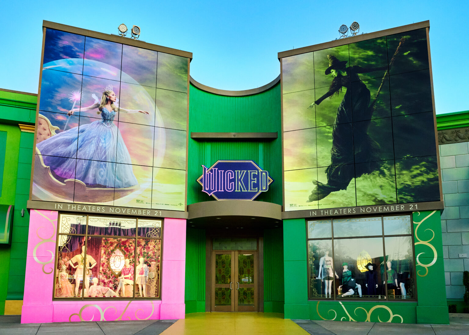Universal Orlando to Debut New “Wicked: The Experience” Overlay on ...