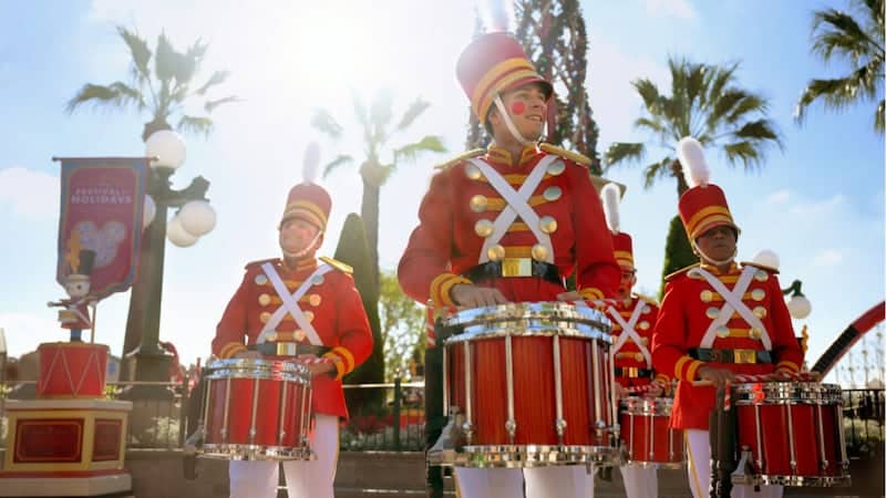 Disney California Adventure Shines with the Disney Festival of Holidays ...