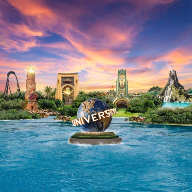 Universal Orlando Honors U.S. Military with Freedom Pass, Vacation ...