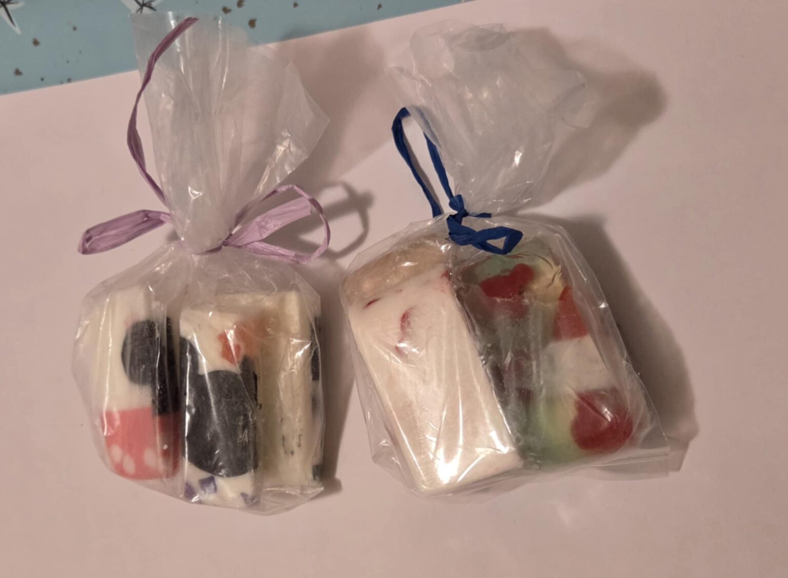 Inexpensive Souvenirs at Basin, Walt Disney World | The Main Street Mouse